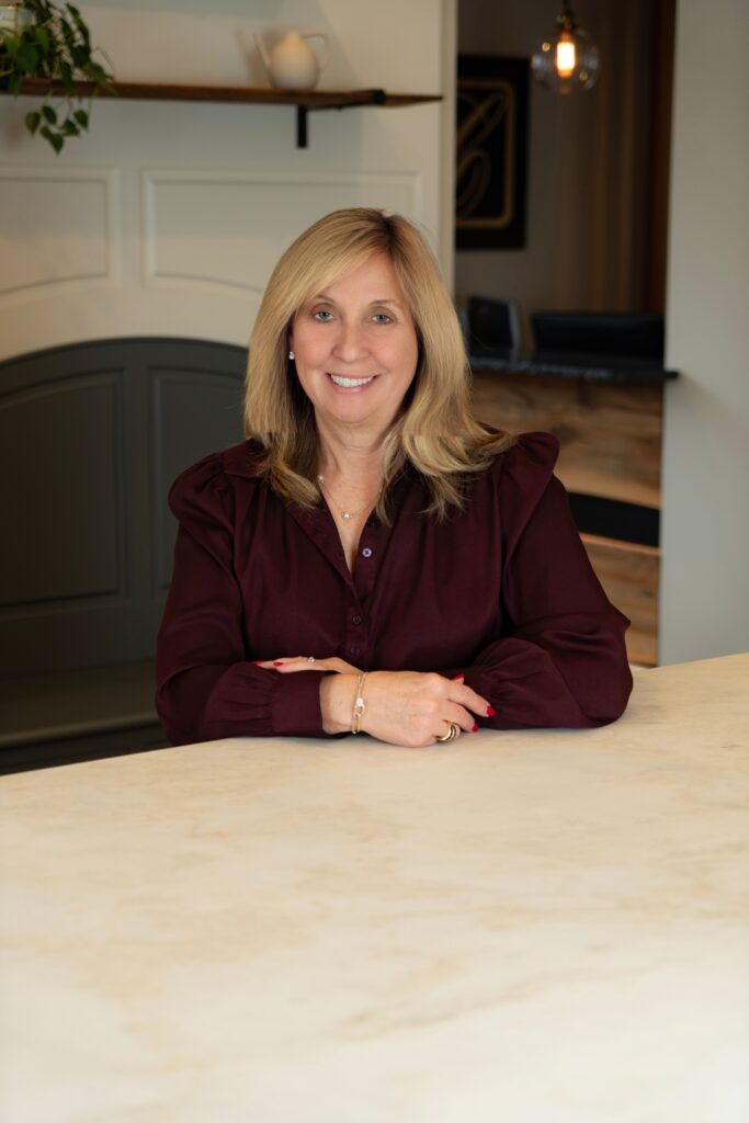 About Us - Creative Contracting